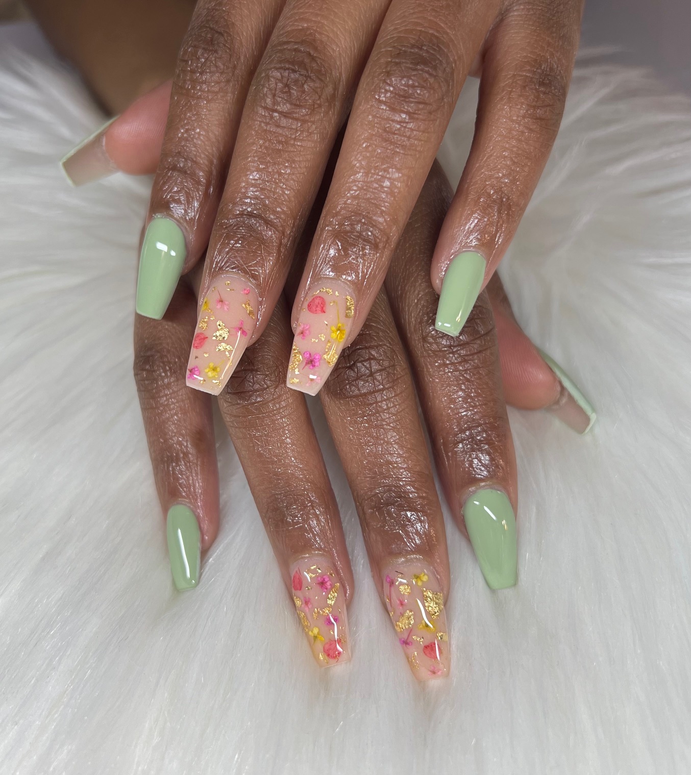 Nail Menu - 412 Color Studio